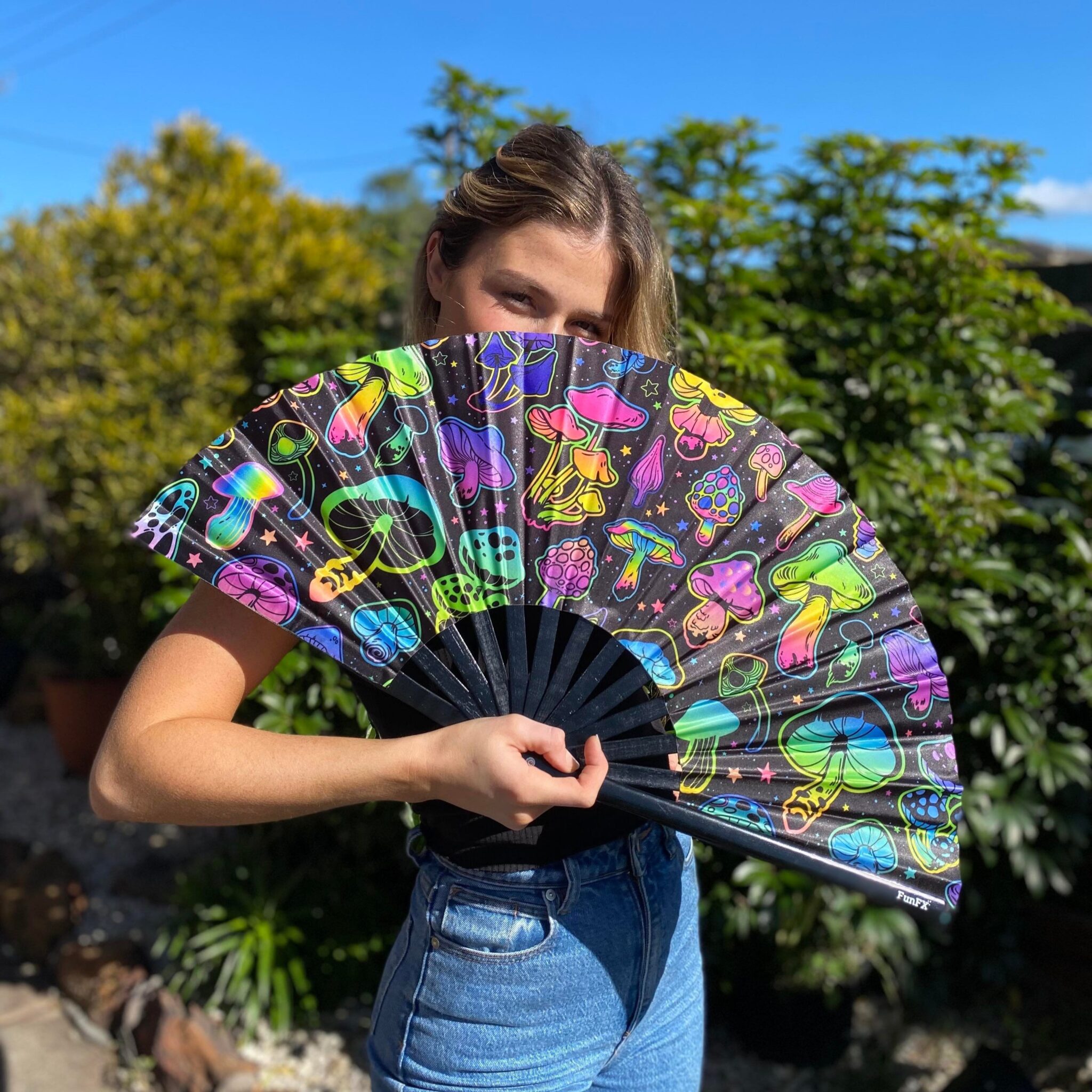 UV Reactive Funky Fungi Hand Fan – Outdoor Fun Shop